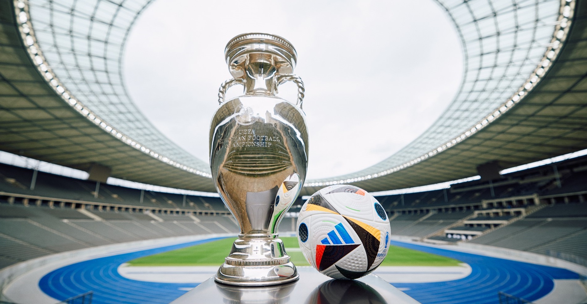 Vrhunac tehnologije: Hoće li Džeko i društvo igrati najpametnijom ...