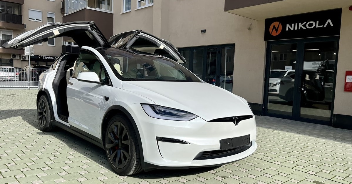 Iz prvog showrooma modela Tesla za Marx.ba: Ljudi su pozitivno ...
