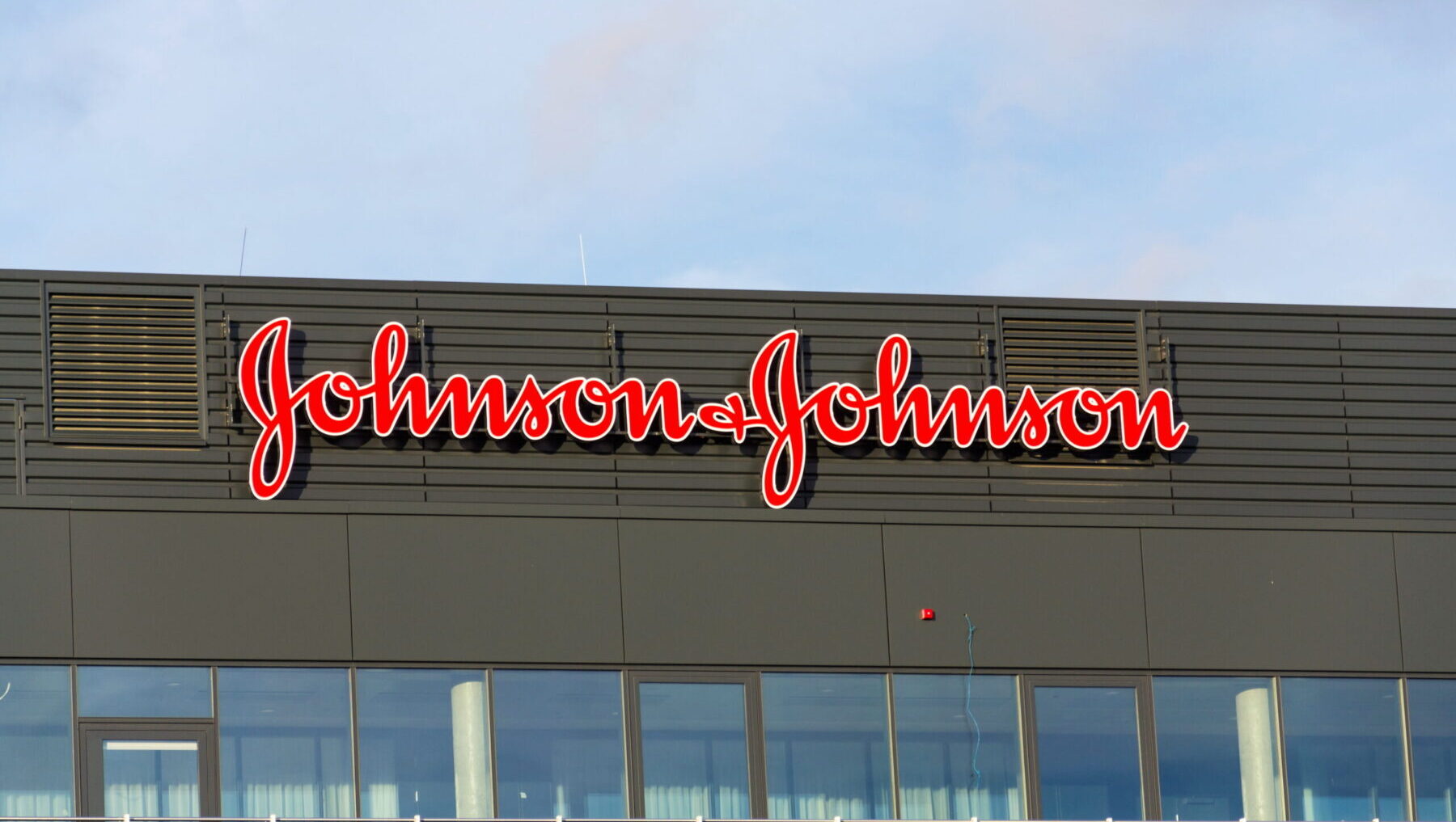 Johnson & Johnson gradi novu tvornicu i ulaže više od 1,78 milijardi ...